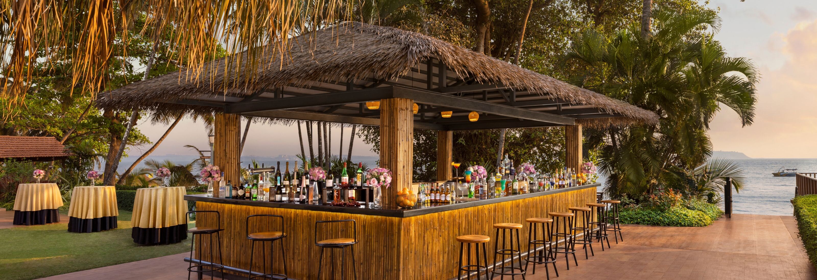 Bar Latino - Luxury Bar in Panjim | Taj Cidade de Goa Heritage, Goa